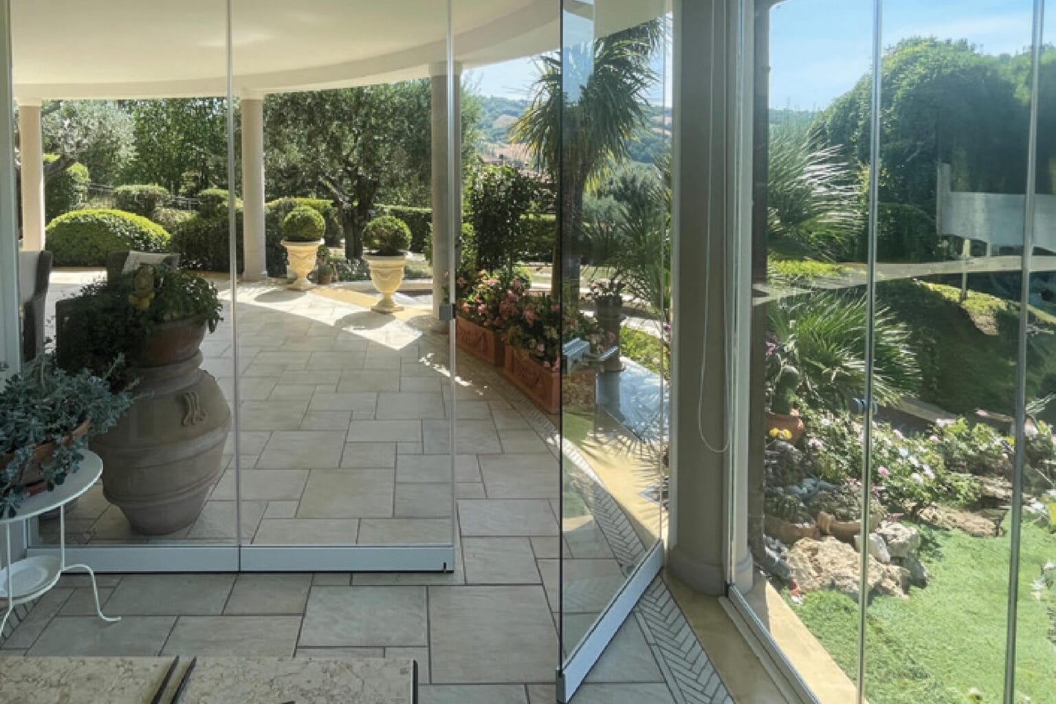 INFINITY GLASS | Più Vetrate - www.piuvetrate.com